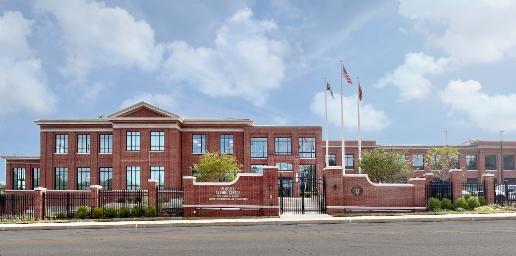 US Naval Academy Alumni Association & Foundation - www.usna.com