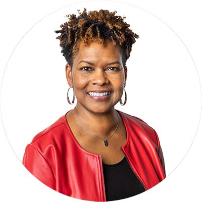 News22 - New Sr. Director of Human Resources - www.usna.com