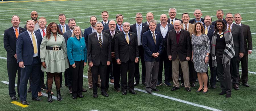 Alumni Association Board of Trustees - www.usna.com