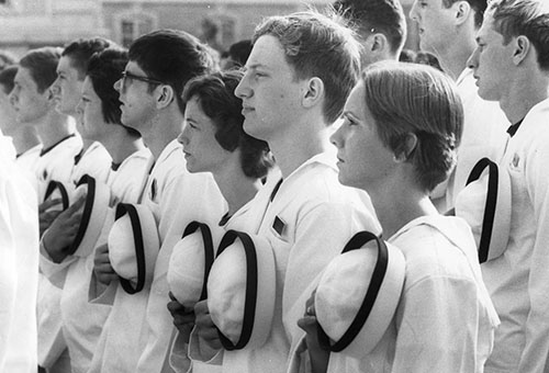 Tributes and Stories - 40 Years of Women - www.usna.com